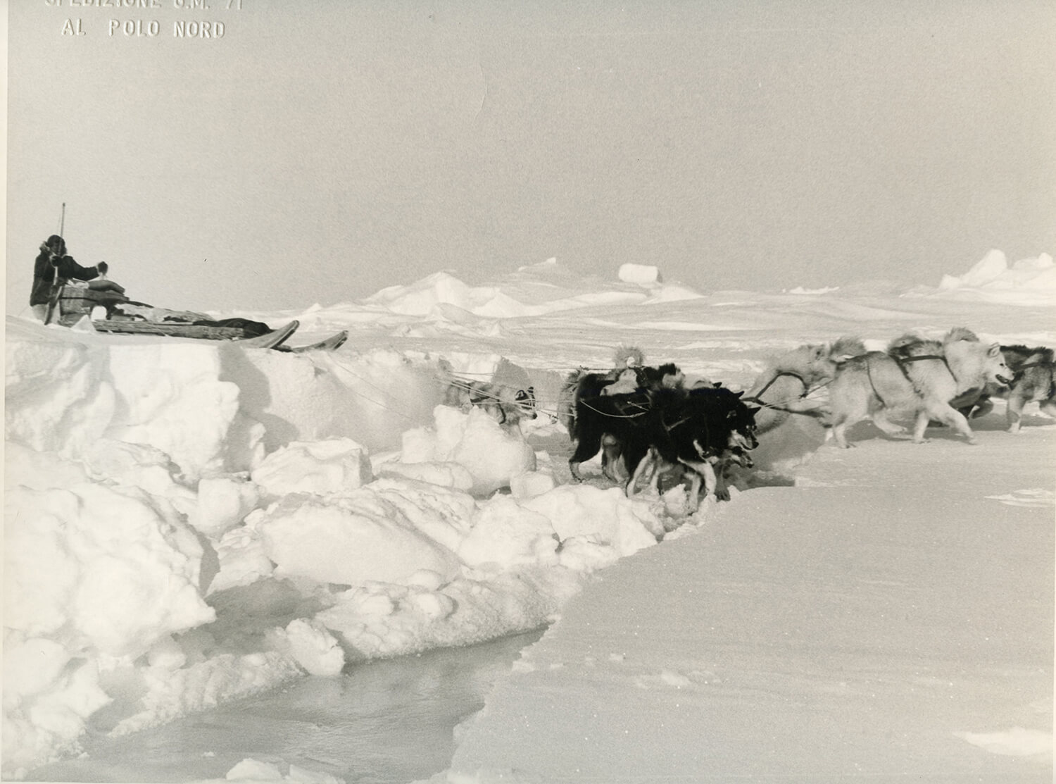 El primer (y único) chileno que llegó al Polo Norte - Galería digital EFM